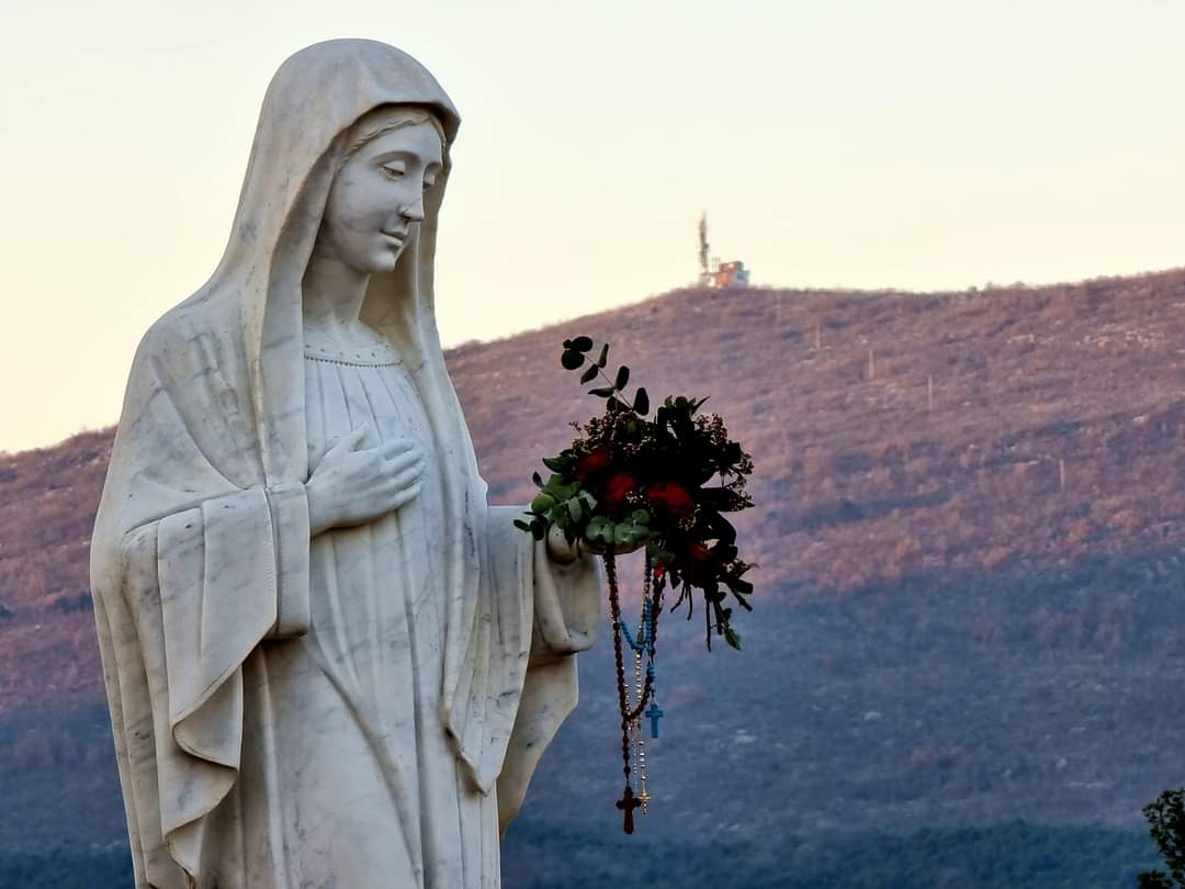 Modlitba slávnostného ruženca v prvú sobotu v mesiaci 5.11.2022 ...